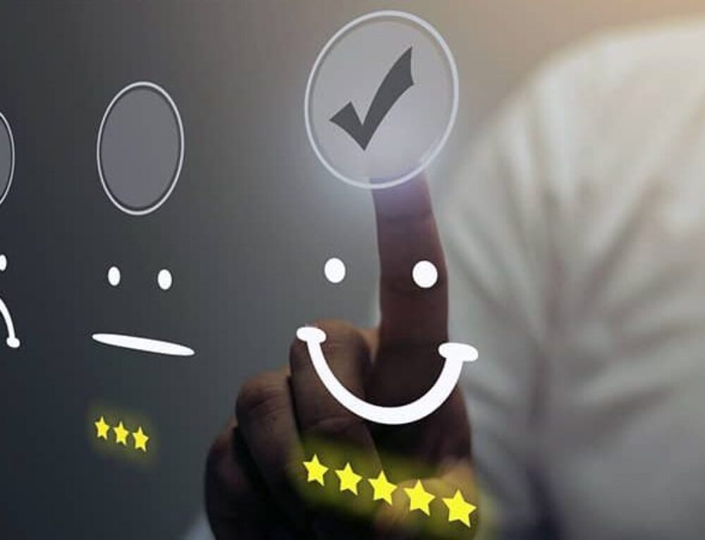 ¿Cómo funcionan los servicios de gestión de la reputación?